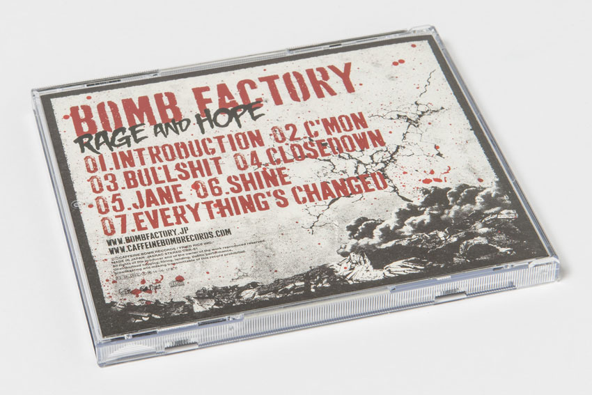 corneadesign -BLUE BOOKS cafe-